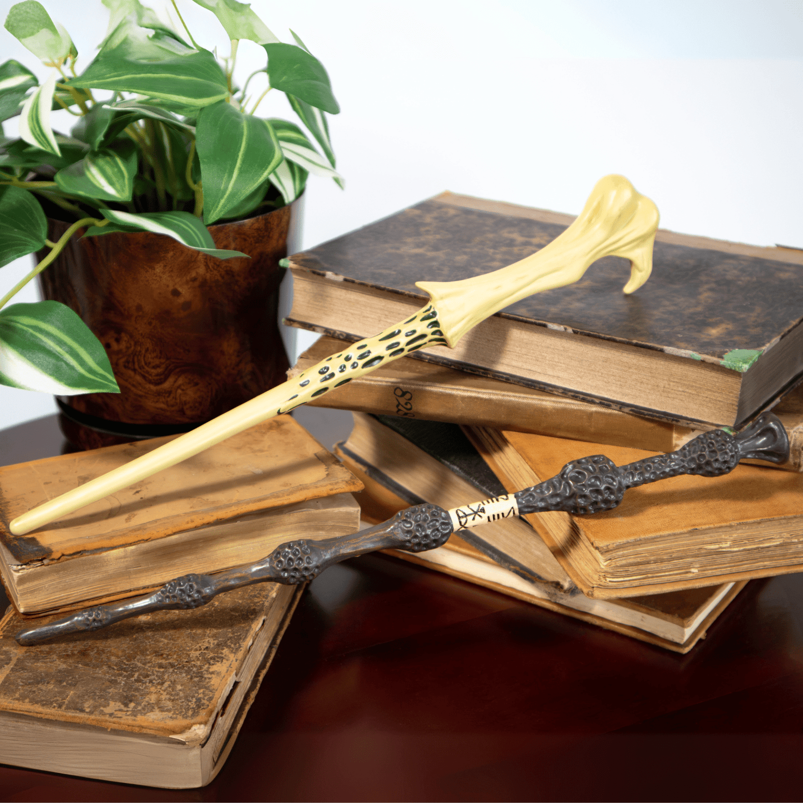 NOBLE COLLECTION - HARRY POTTER - WANDS - LORD VOLDEMORT'S WAND čarobn ...